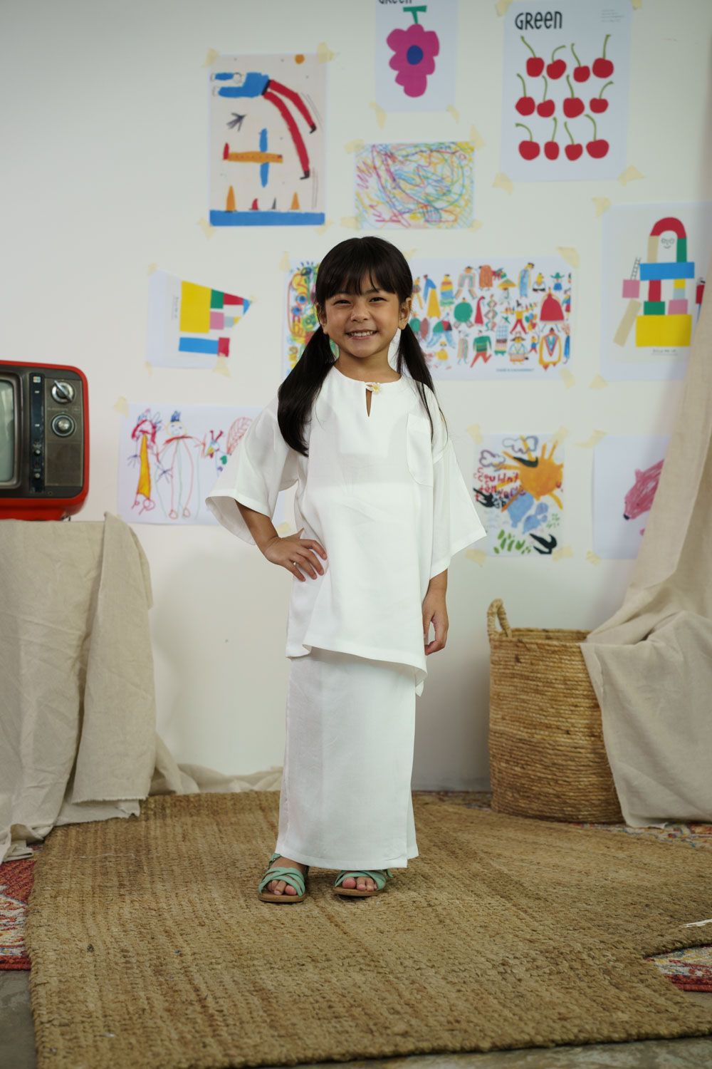 Aman Girls - White – Lelabu